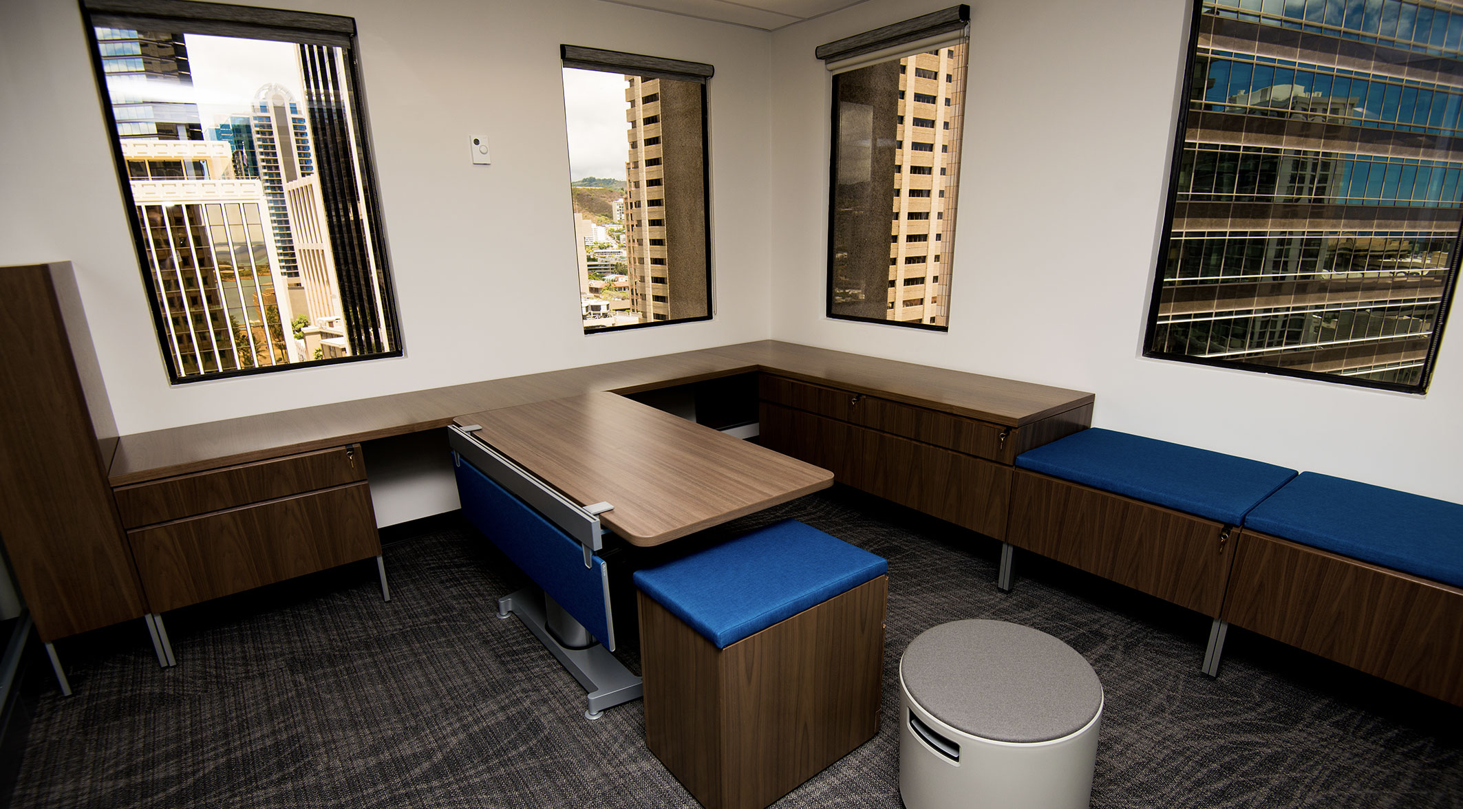 Bank Institution - Interior Showplace